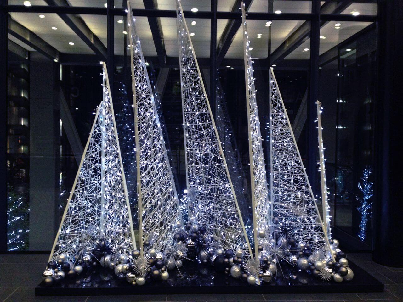 Dimensional Displays - Creative Displays