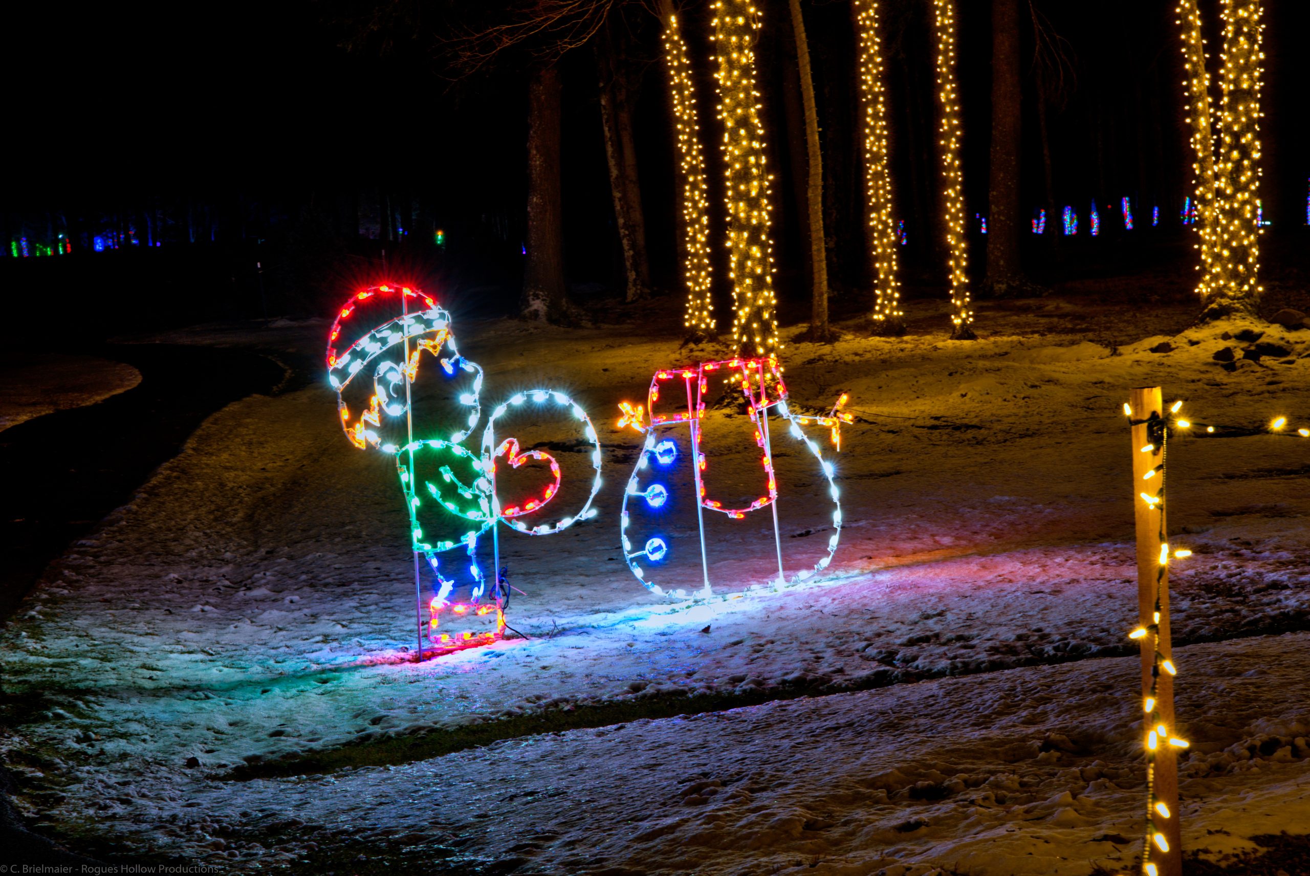 Unique Holiday Custom Display Designs | Creative Displays