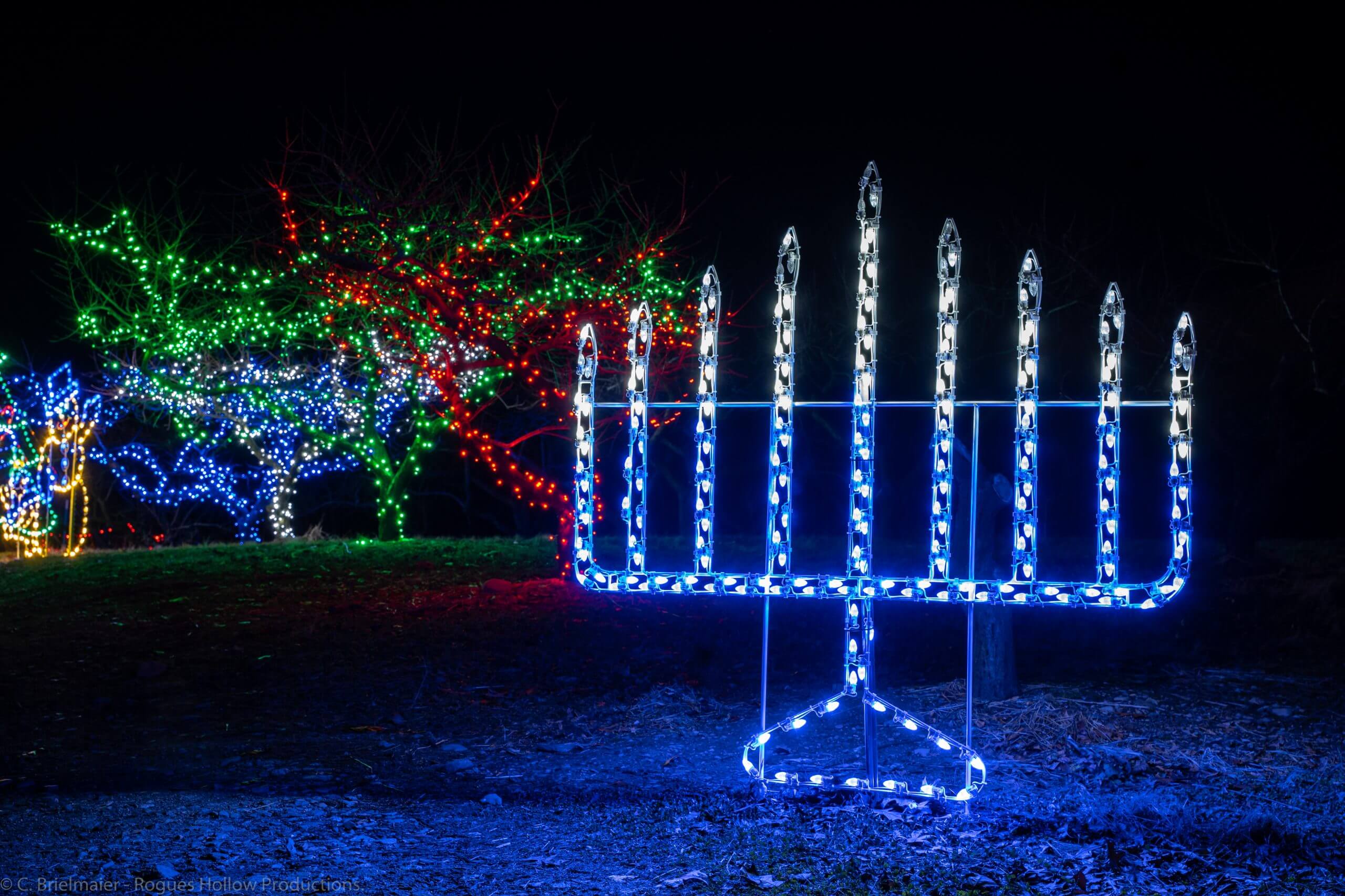 Unique Holiday Custom Display Designs | Creative Displays