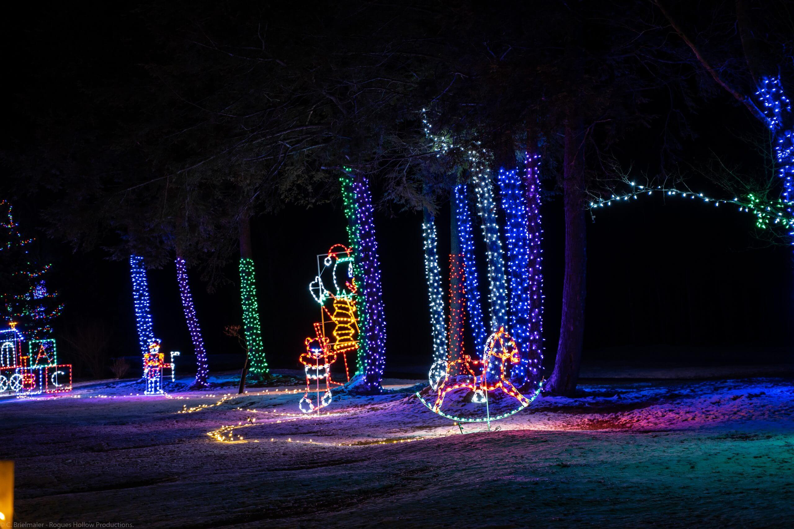 Unique Holiday Custom Display Designs | Creative Displays