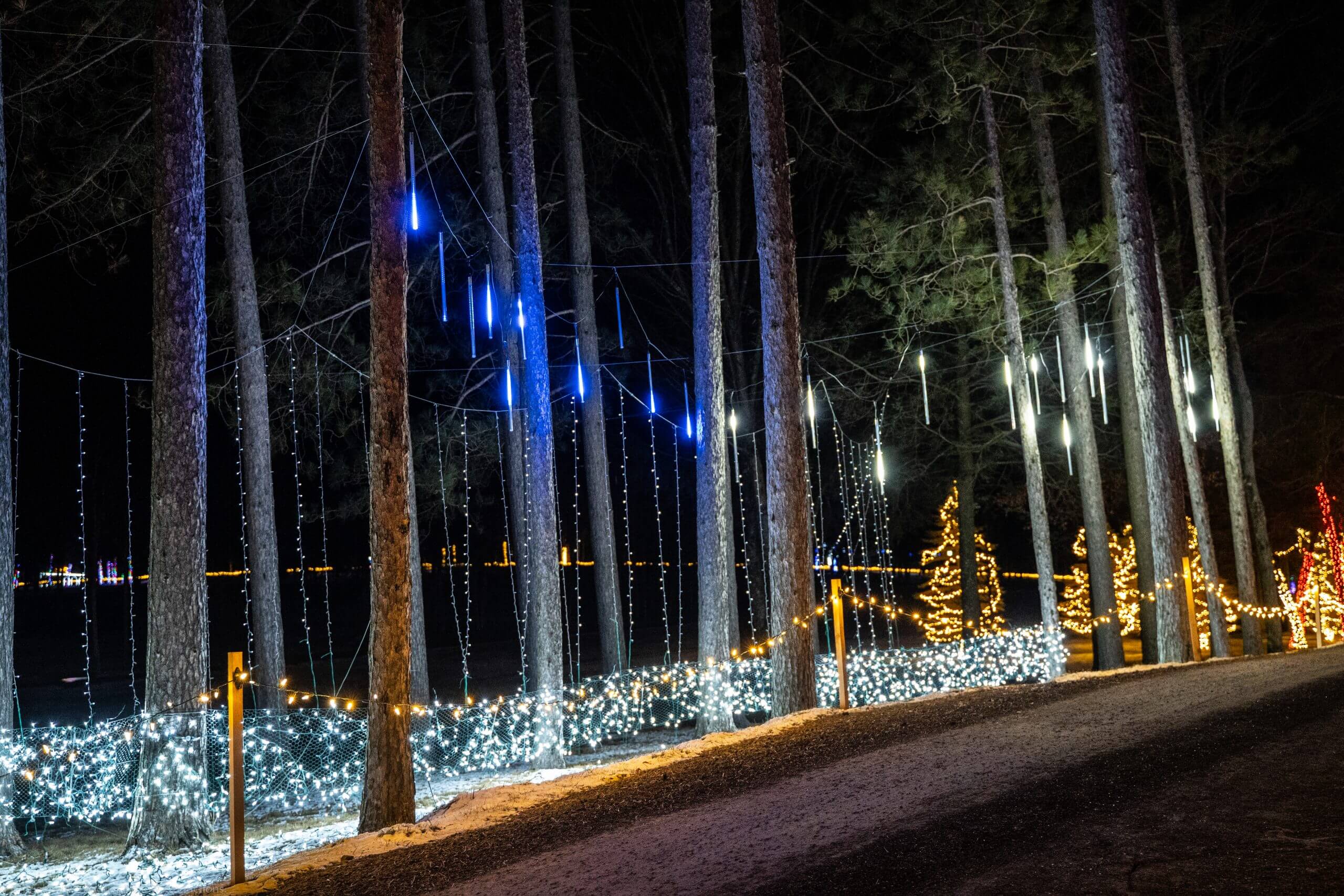 Unique Holiday Custom Display Designs | Creative Displays