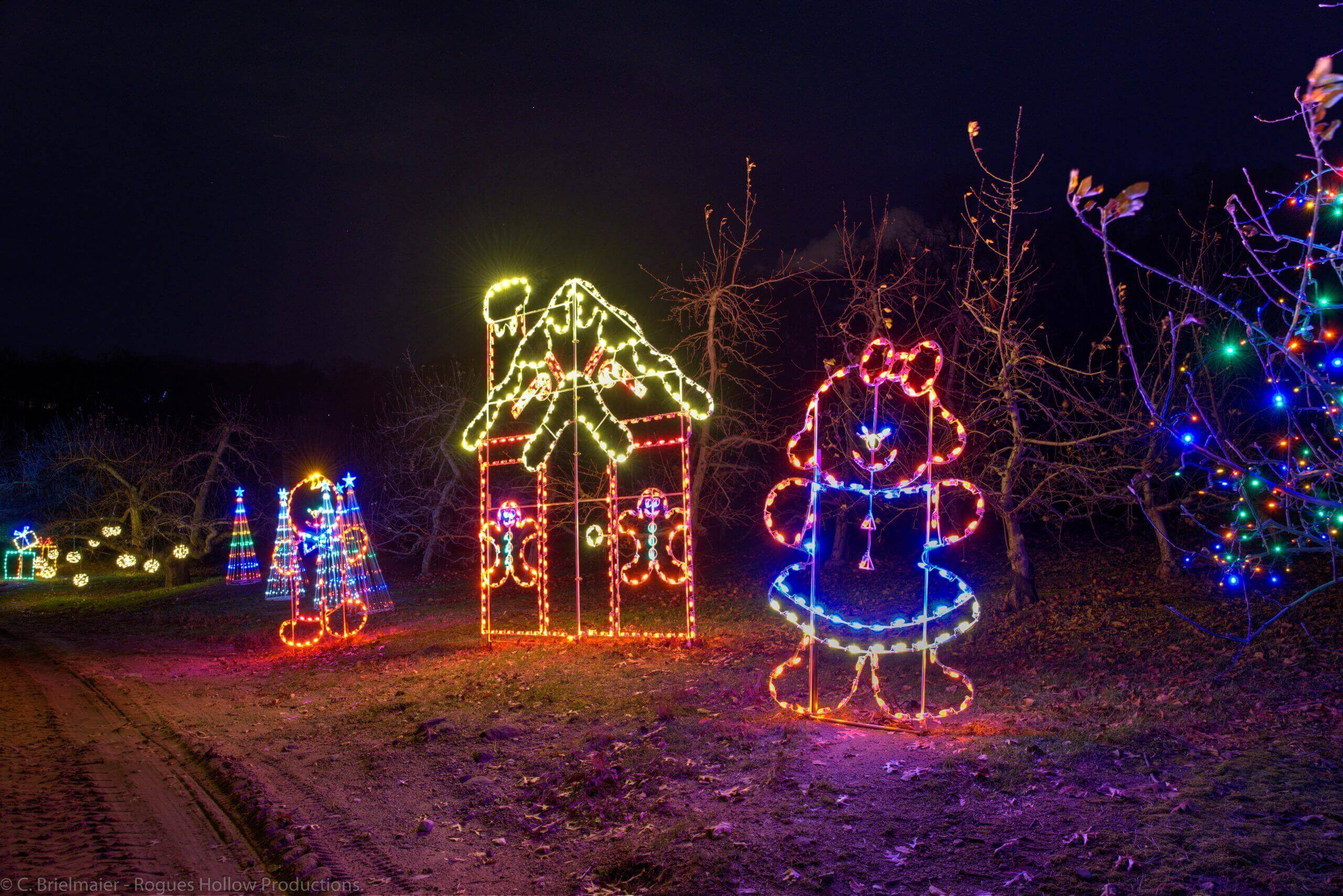 Unique Holiday Custom Display Designs | Creative Displays