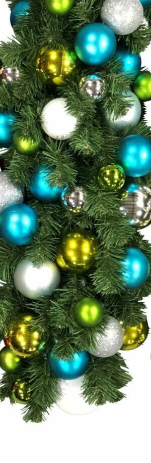 Christmas Garlands for Every Taste | Creative Displays, Inc.