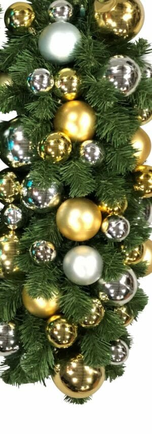 Christmas Garlands for Every Taste | Creative Displays, Inc.